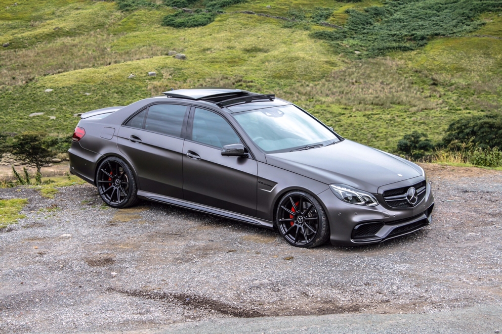 Satin Grey W212 E63s - Mode Carbon