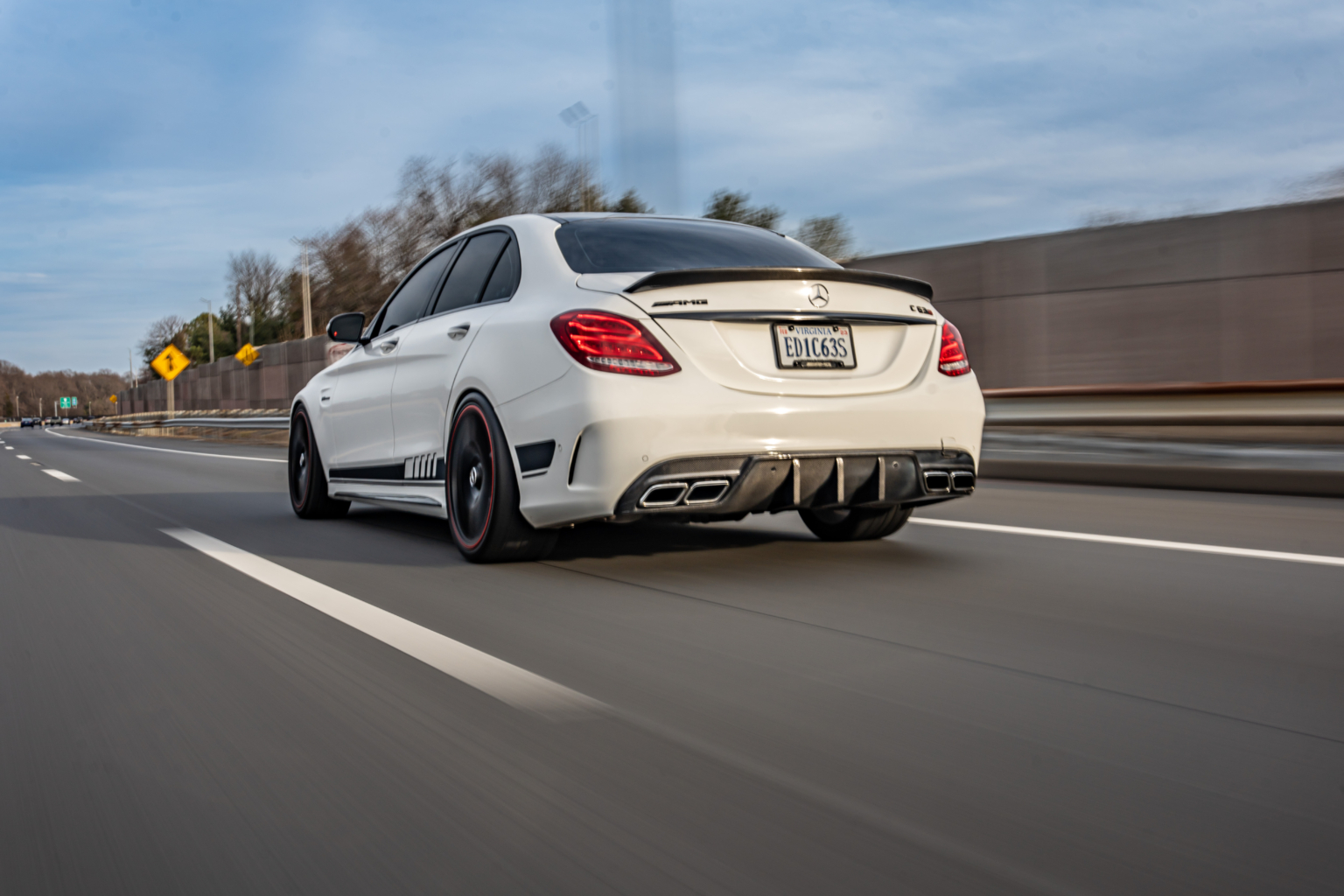 Edition 1 C63s Sedan - Mode Carbon